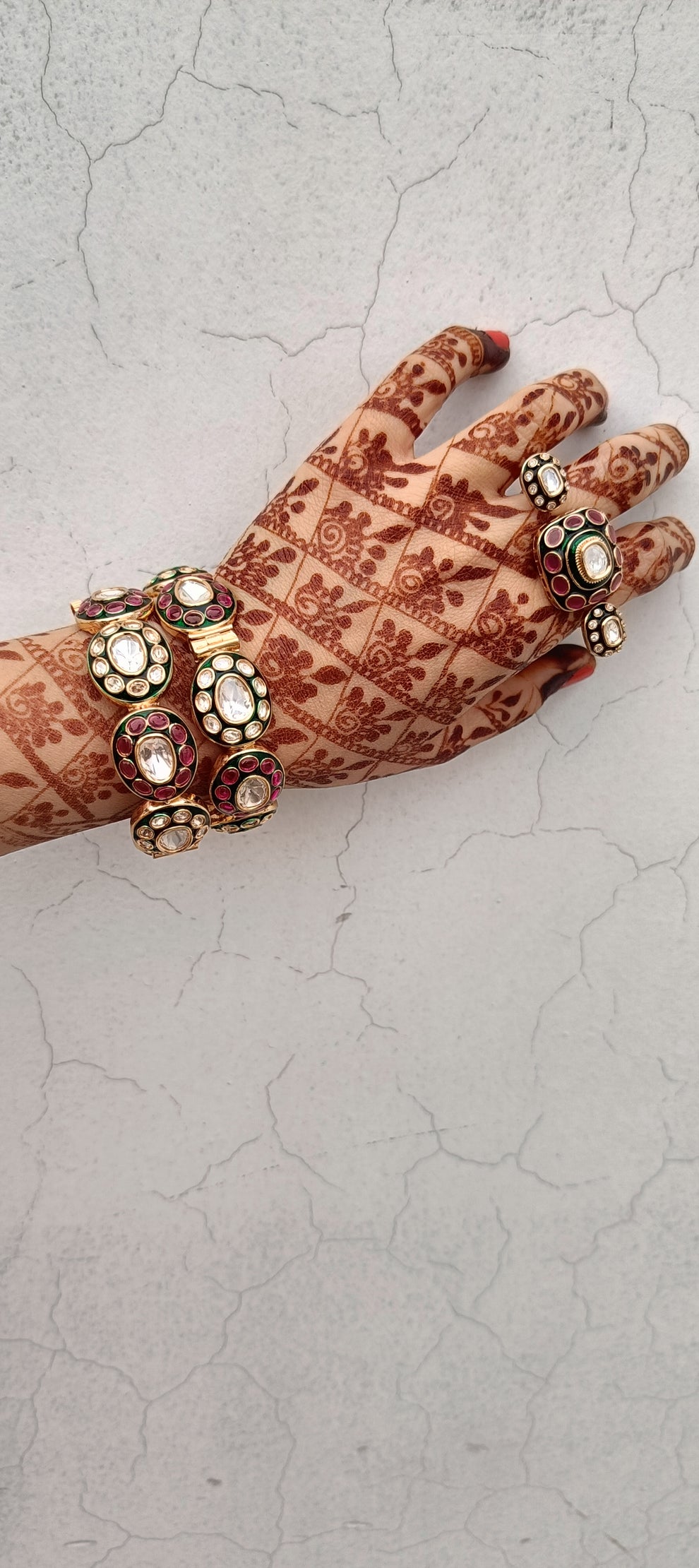 Naveli Bangles – Anantaya By Mani